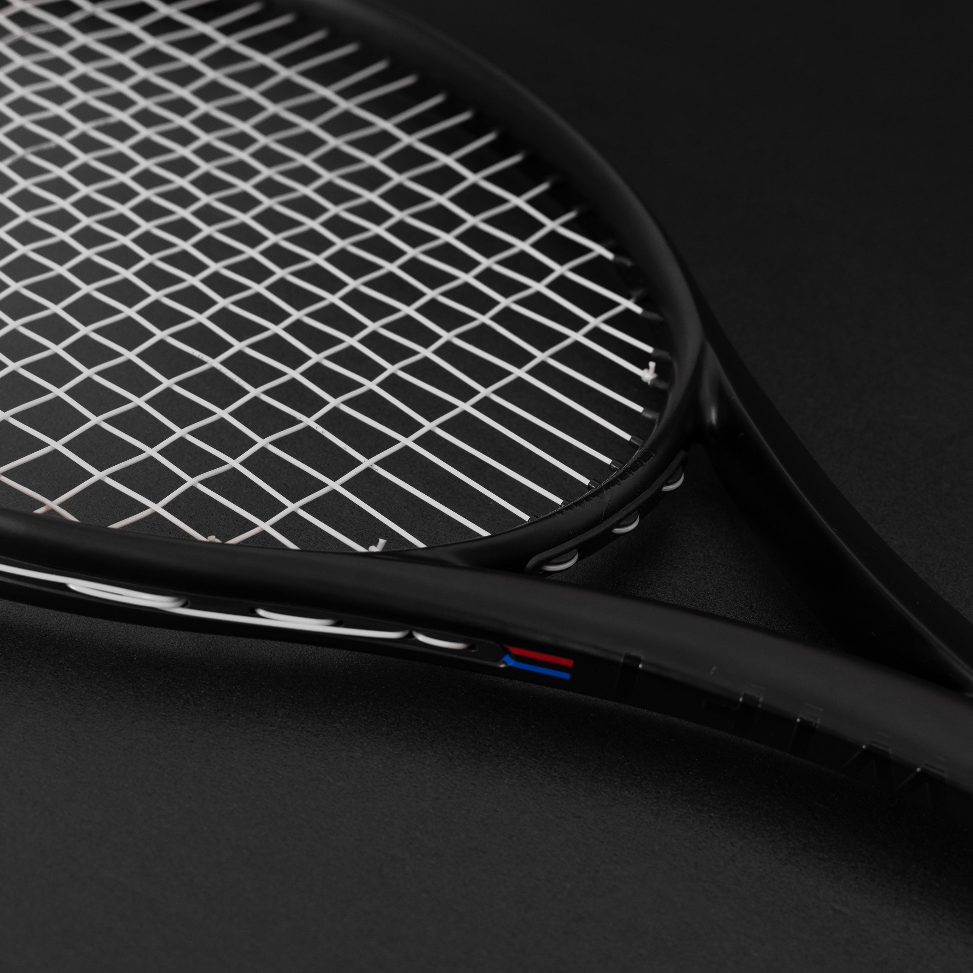 TENNIS RACKET – Maxbolt